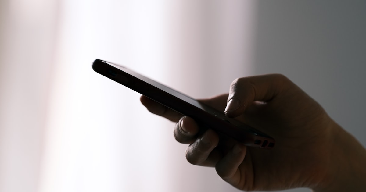 What to Text Back When Your Brain Goes Blank (With Templates) | Vervo Blog